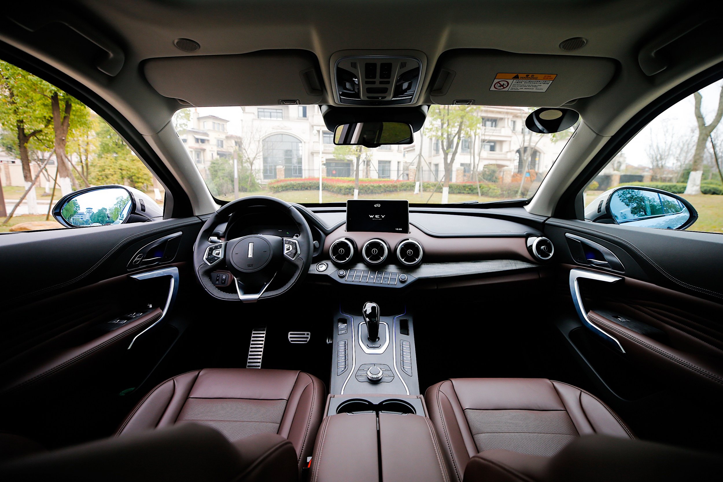 车展|新增43项配置，WEY VV7升级款湖南车展秀“具象的豪华” - 经济 - 新湖南